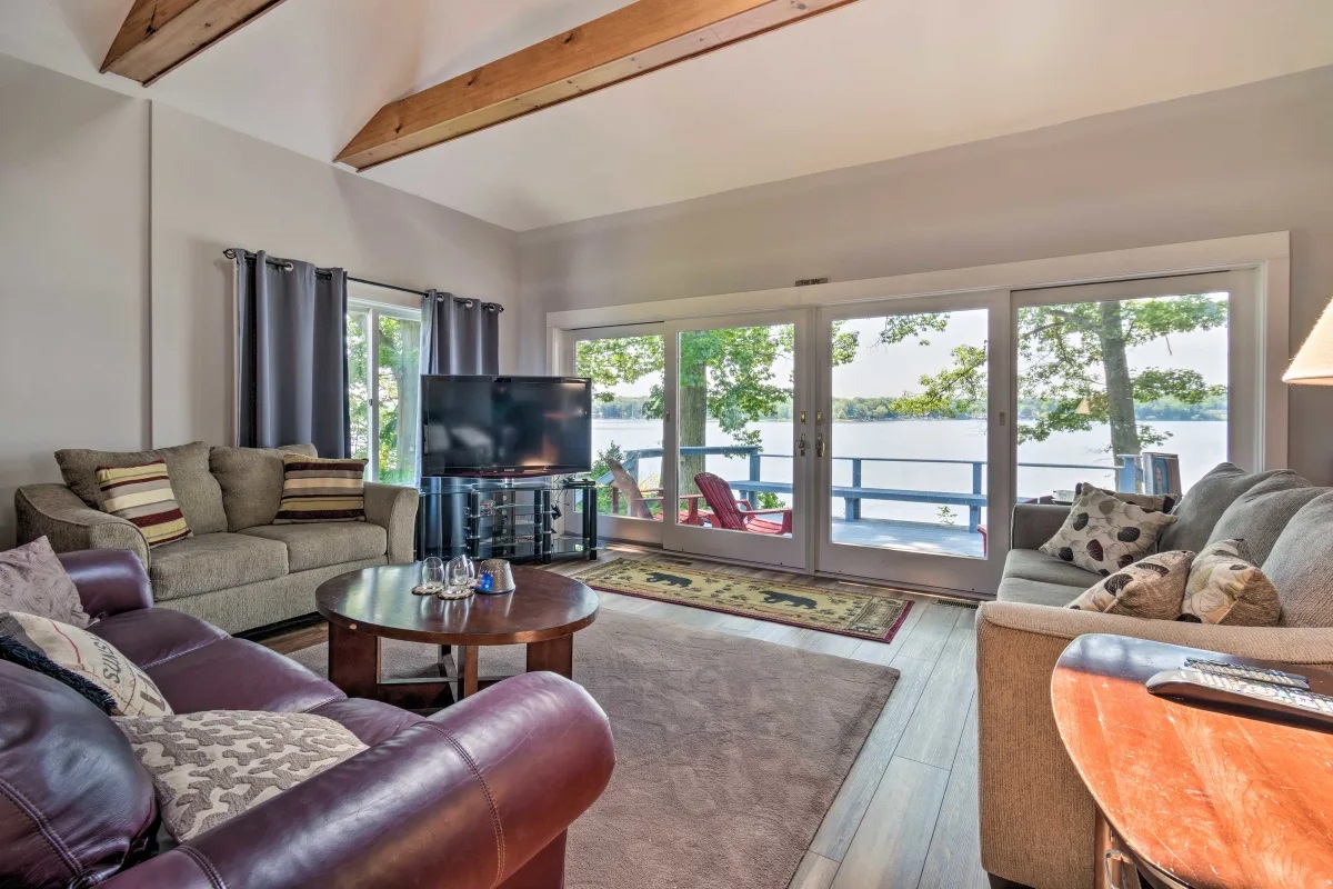 Waterfront Cottage